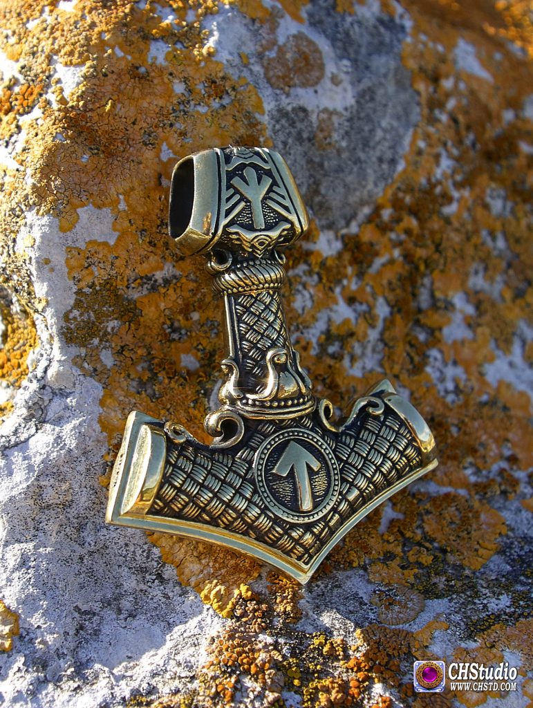THOR'S HAMMER : MJOLNIR With Valknut - CHStudio