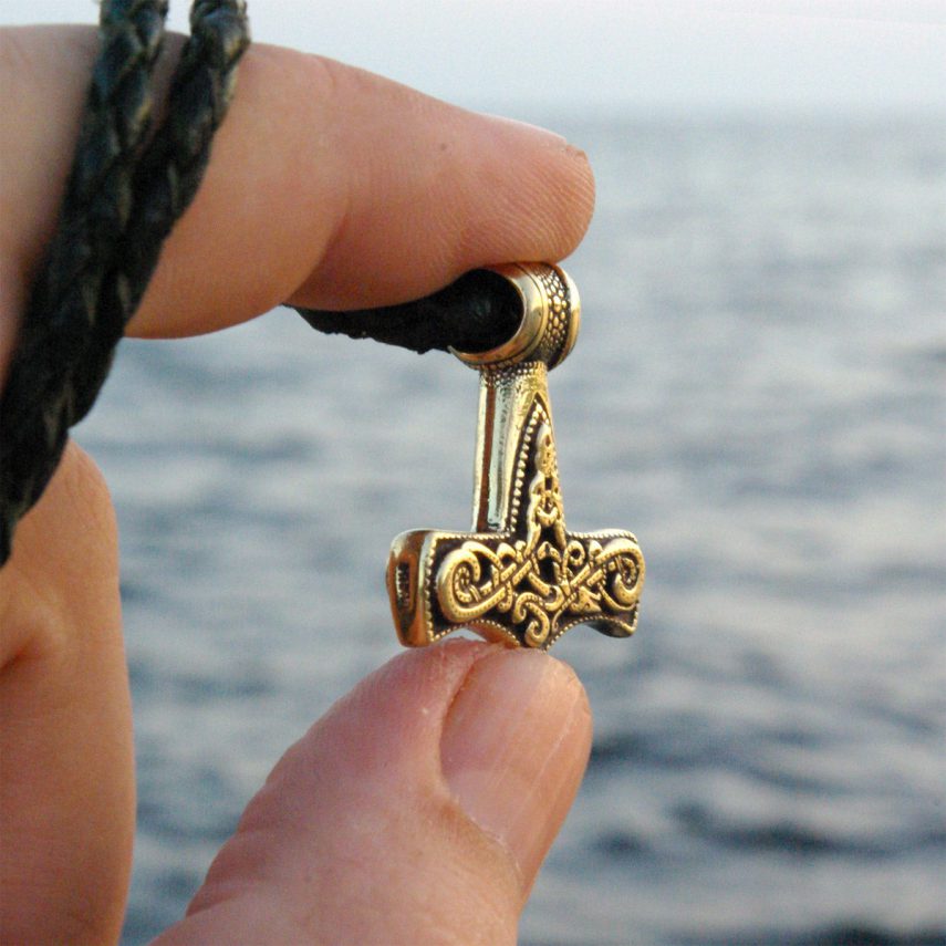 Mjolnir / Mini - CHStudio